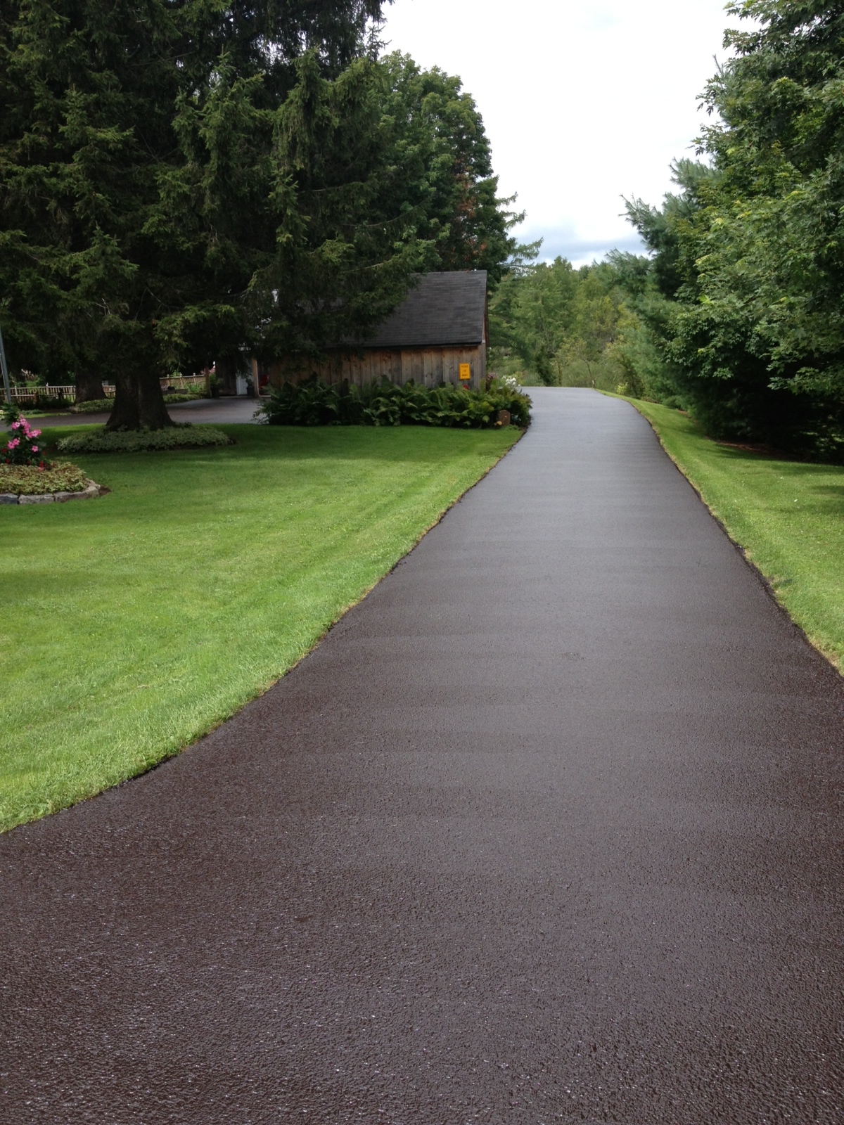 Photo Gallery – Power Seal Driveway Sealing